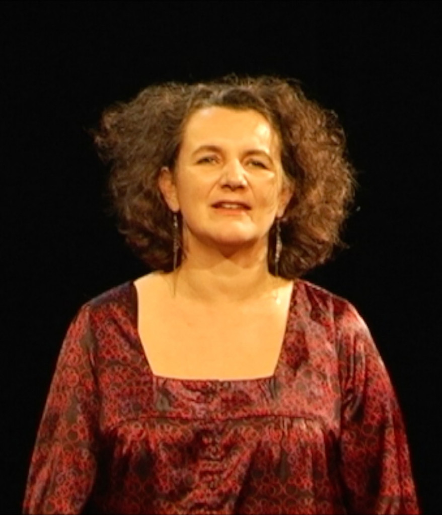 Catherine Faure | Sing Differently